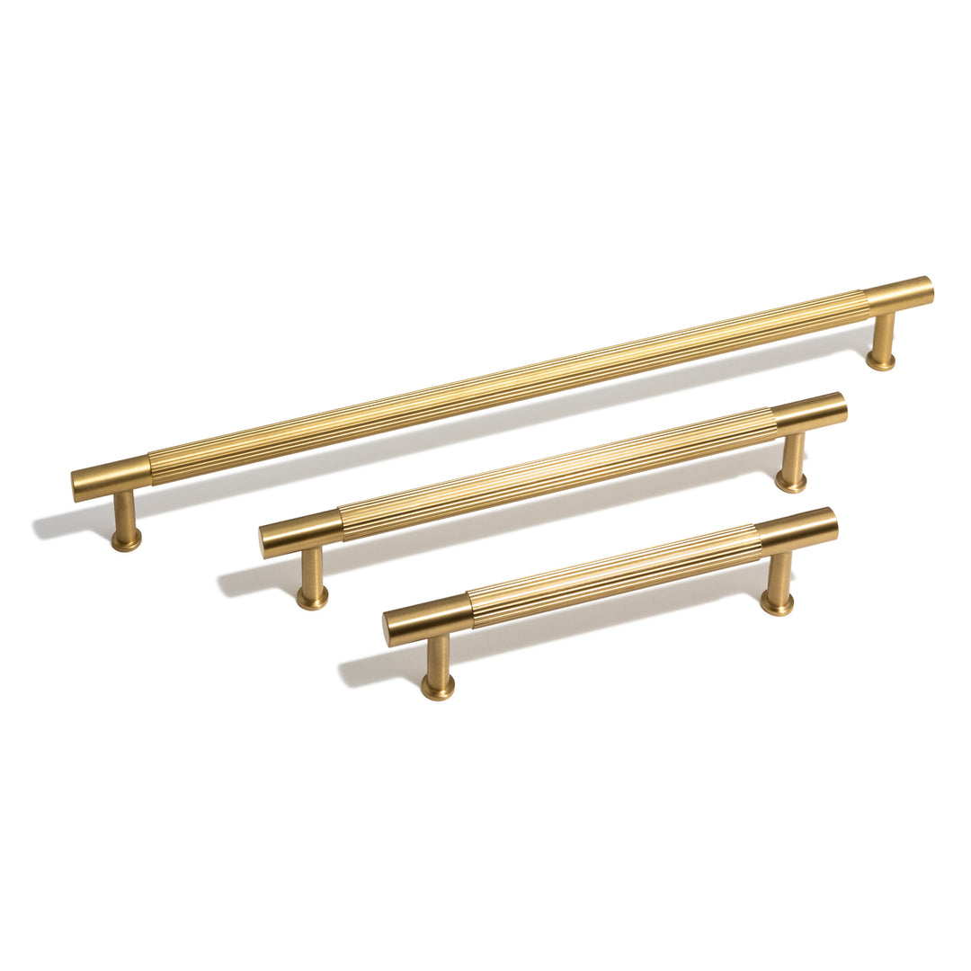 C227 - Claremont Linear Cabinet Handle – Handle House